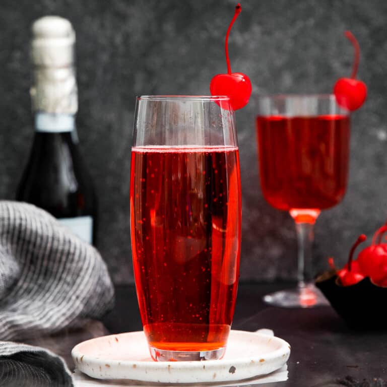 Cherry Bellini cocktails - Make It Skinny Please